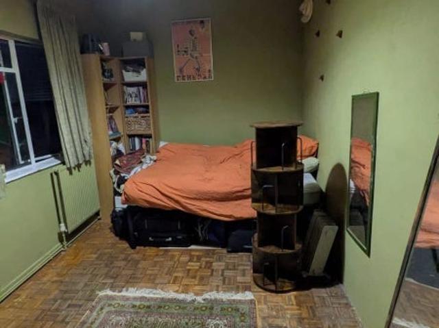 Room at Tewkesbury Road, Greater London
