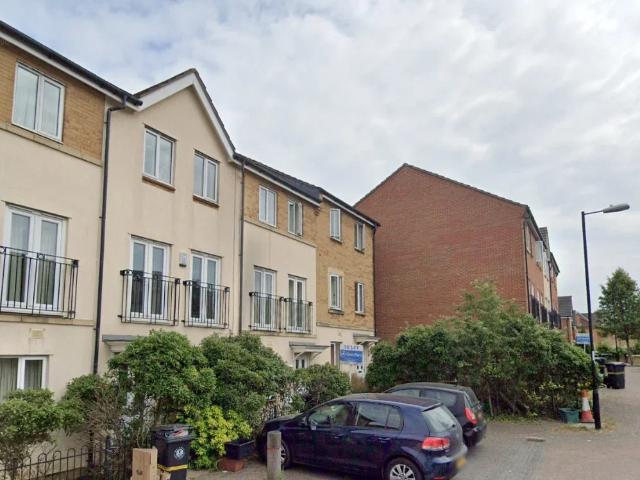 Room at Thackeray, Bristol