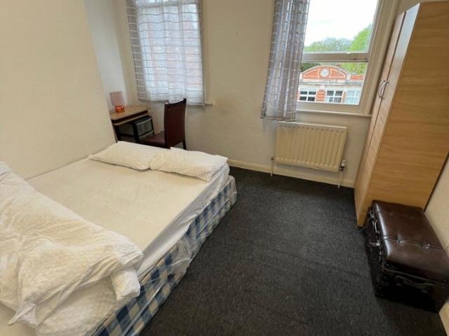 Room at The Town, Greater London