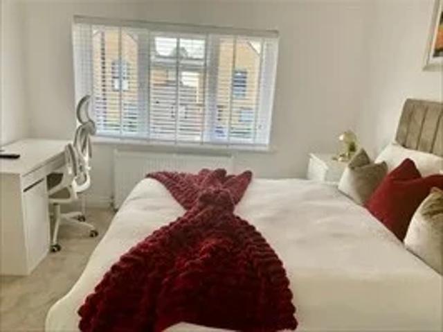Room at The Turnstones, Watford