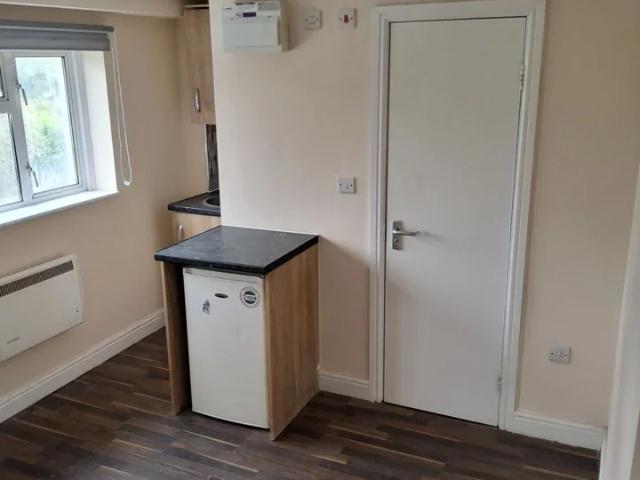 Room at The Alders, Greater London