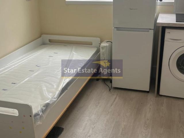 Room at The Broadway, Greater London