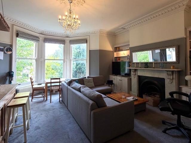 Room at The Fosseway, Bristol