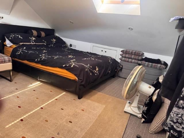 Room at The Green, Slough