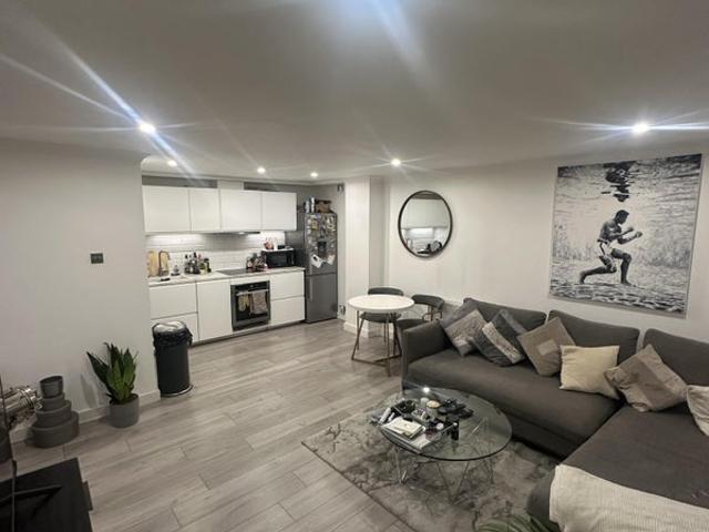Room at The Highway, Greater London