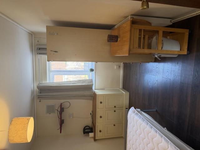 Room at The Mallories, Harlow