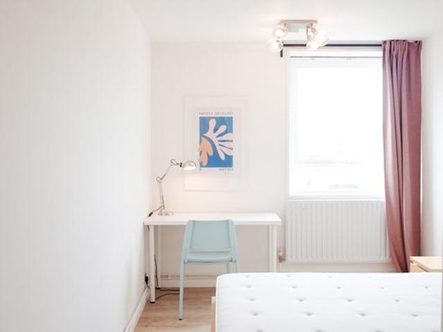 Room at The Quarterdeck, Greater London