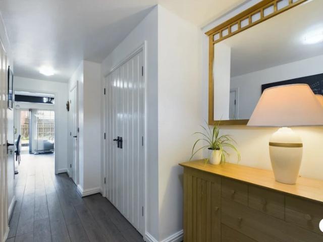 Room at The Rise, Barnsley