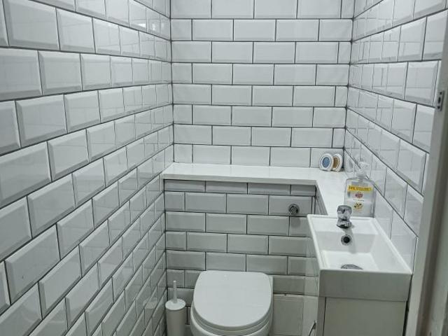 Room at The Sandlings, Greater London