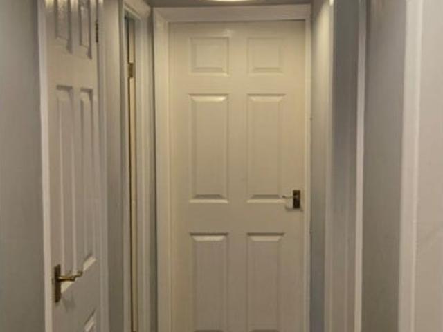 Room at The Spires, Dartford