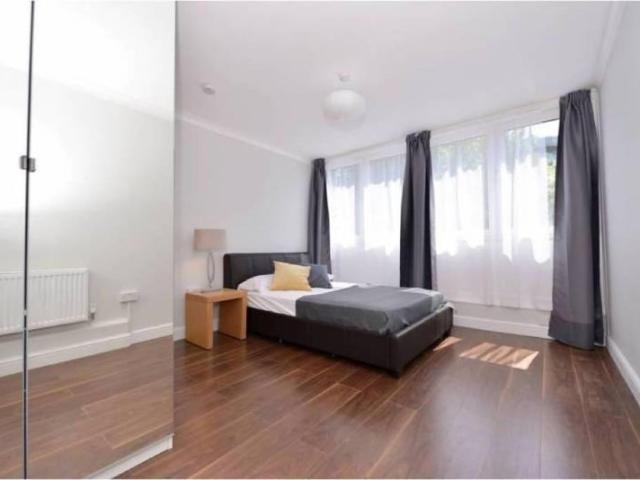 Room at Thomas Baines Road, Greater London