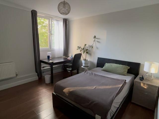 Room at Thomas Baines Road, Greater London