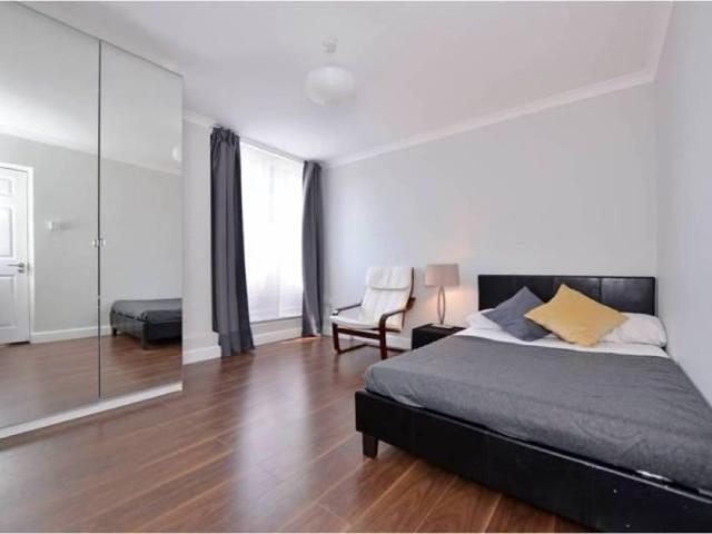 Room at Thomas Baines Road, Greater London