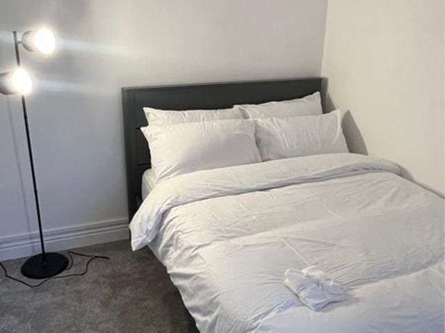 Room at Thompson Road, Ipswich