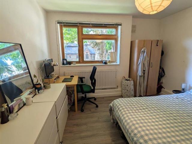 Room at Thorburn Square, London