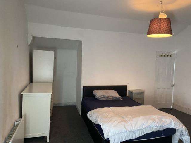 Room at Thornley Lane North, Stockport