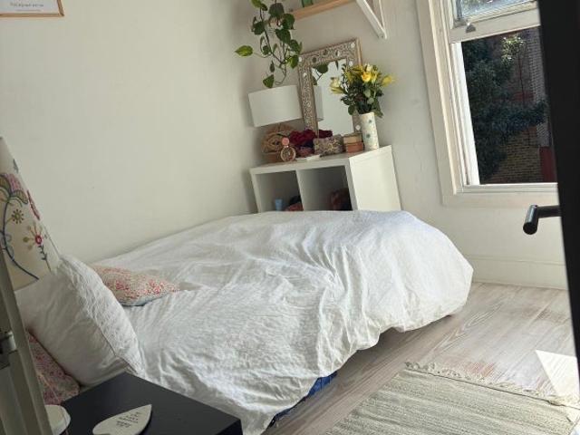 Room at Thorparch Road, Greater London
