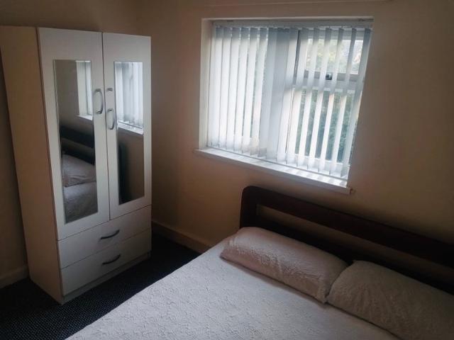 Room at Throstle View, Leeds