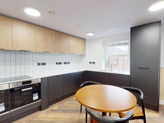 Room at Thurloe Street, Manchester