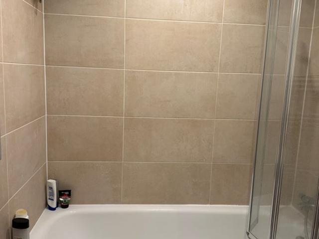 Room at Thurston Road, Greater London