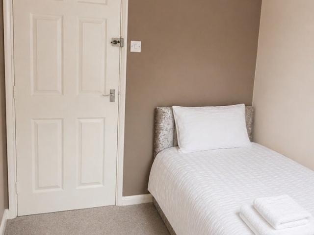 Room at Tinto Road, Greater London