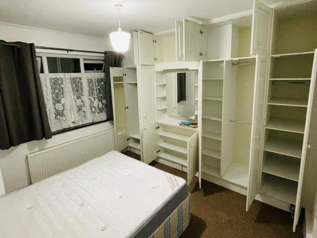 Room at Tiverton Road, Greater London