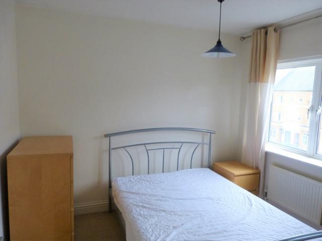 Room at Tollington Way, Greater London