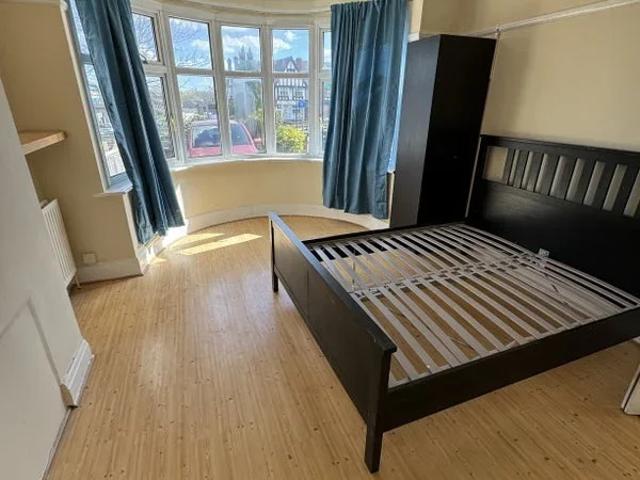 Room at Tolworth Rise North, Greater London