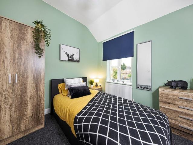 Room at Tomkinson Road, Nuneaton and Bedworth