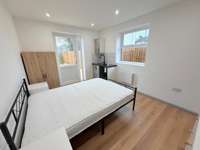 Room at Tonbridge Road, Maidstone