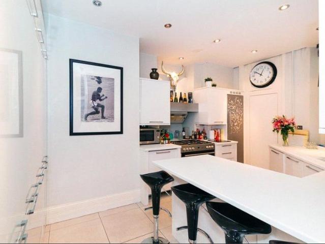 Room at Torrington Place, Greater London