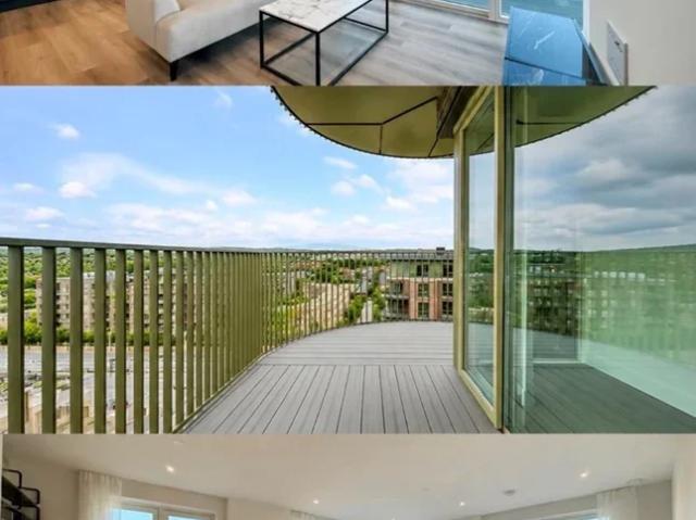 Room at Townsend Road, Greater London