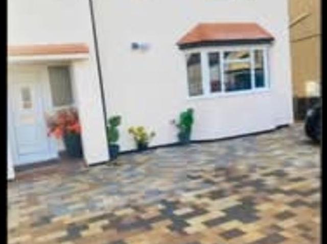 Room at Towcester Road, Old Stratford