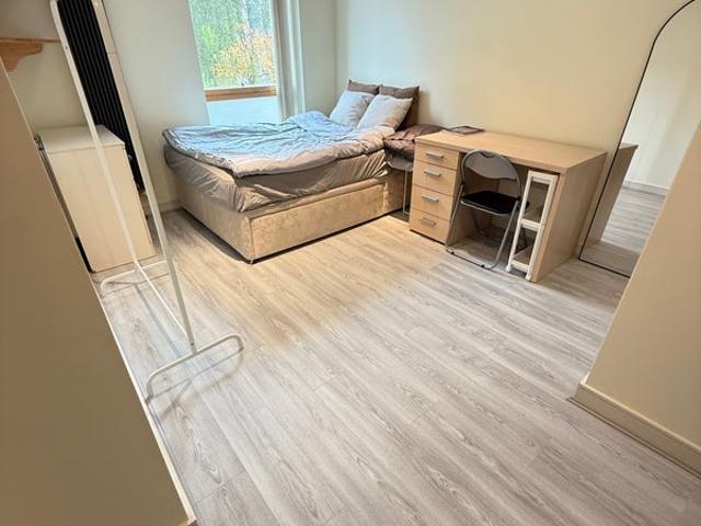 Room at Tower Bridge Road, Greater London