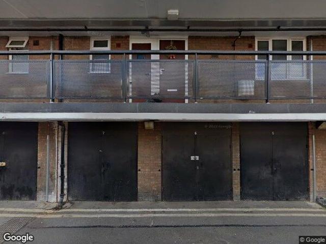 Room at Tranton Road, Greater London