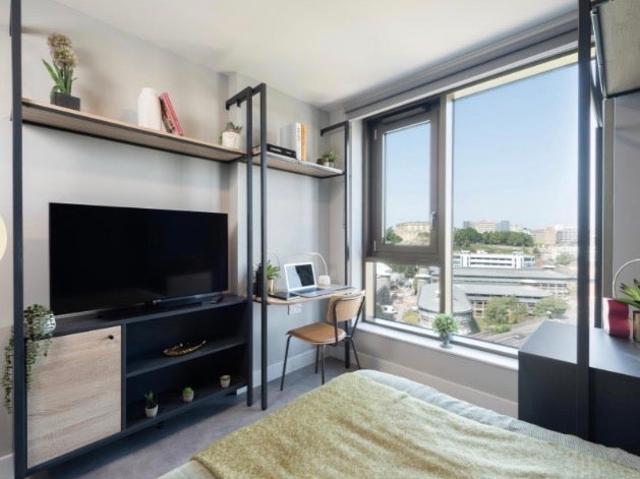 Room at Traffic Street, Nottingham