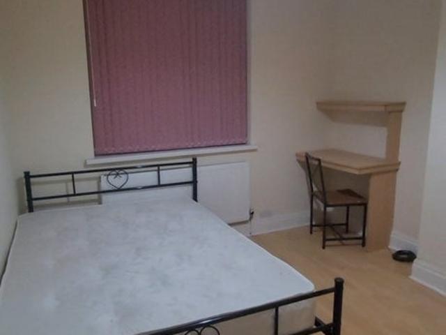 Room at Trafford Street, Preston