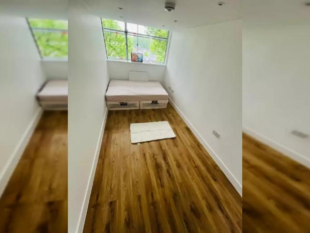Room at Treadgold Street, Greater London