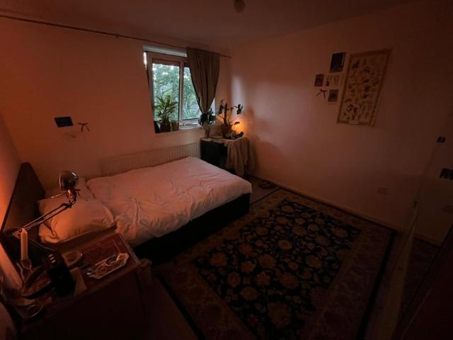 Room at Trefil Walk, Greater London