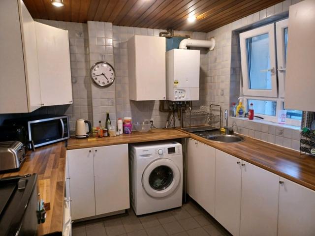 Room at Trelawney Estate, Greater London