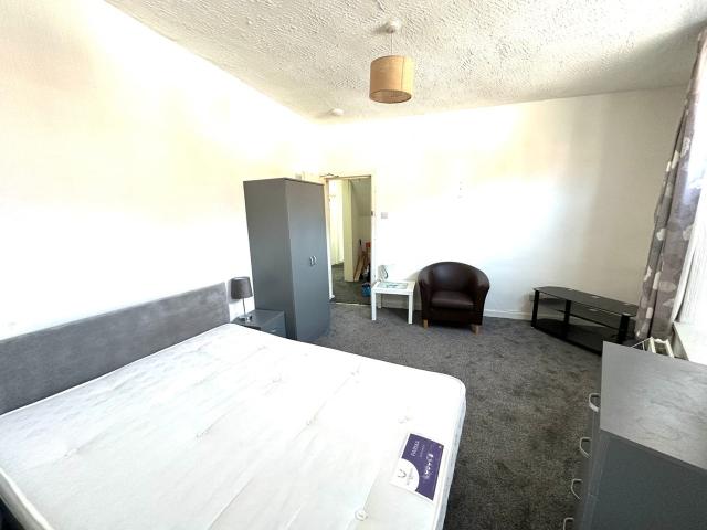 Room at Trinity Street, Hyndburn