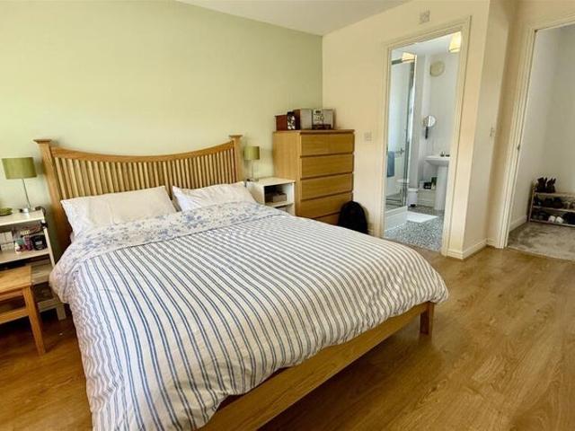 Room at Trostrey Road, Birmingham