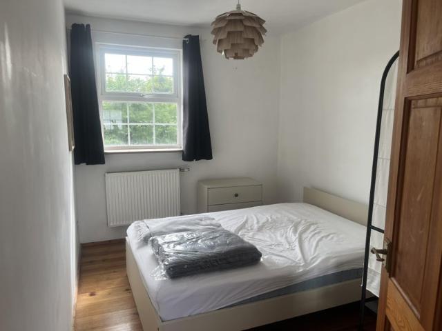 Room at Trym Side, Bristol