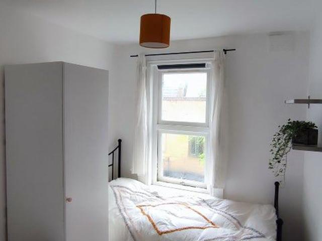 Room at Uxbridge Road, Greater London