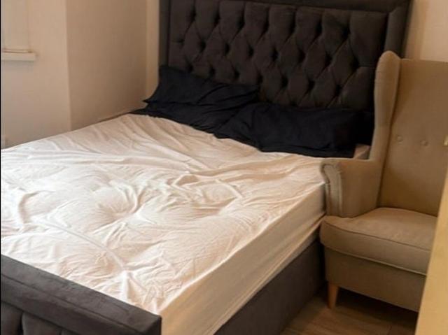 Room at Uxbridge Road, Greater London