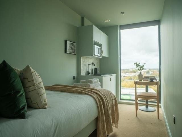Room at Uxbridge Road, Greater London