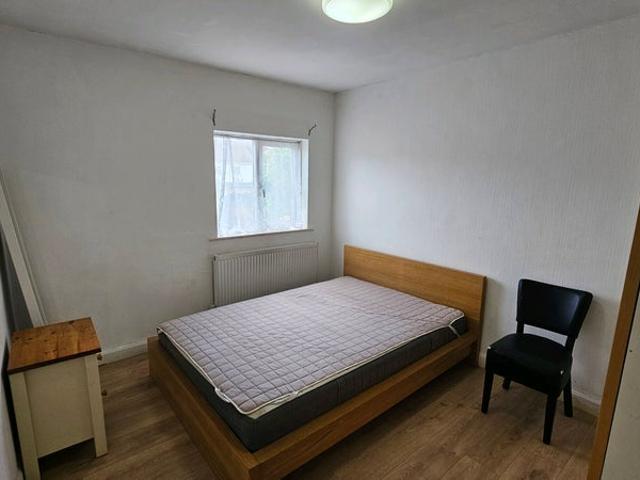 Room at Uxbridge Road, Slough
