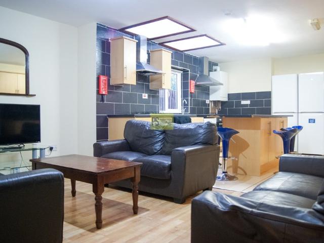 Room at Umberslade Road, Birmingham