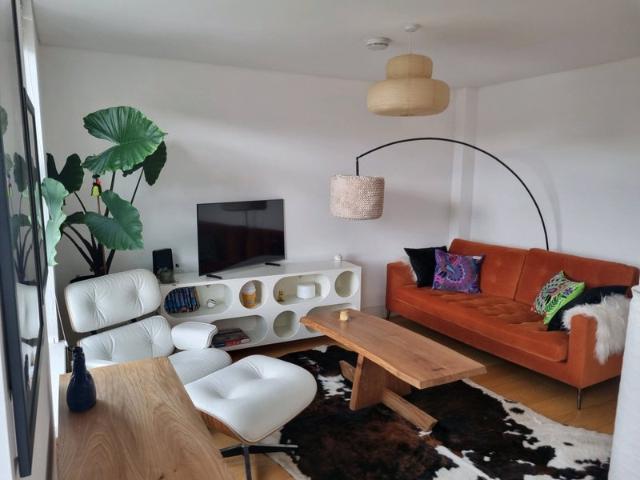Room at Underhill Road, Greater London