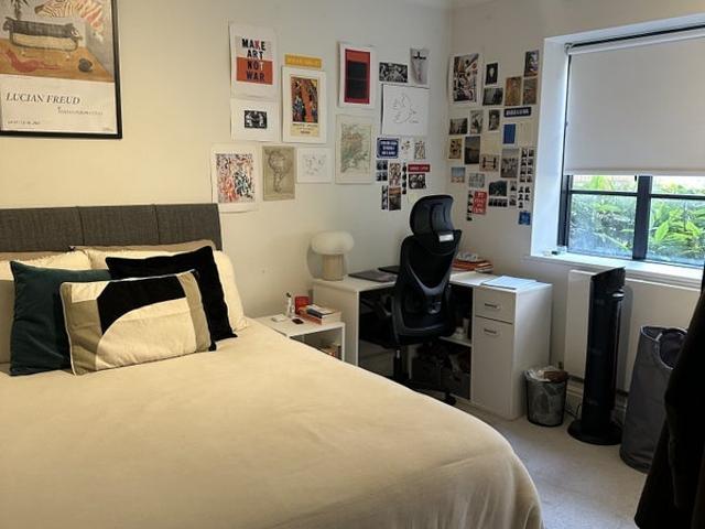 Room at Union Street, Greater London